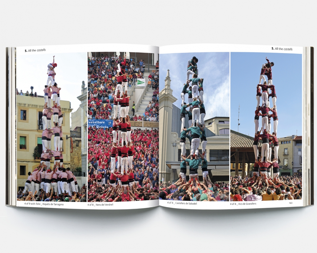 Castells. Human Towers - Triangle Editorial
